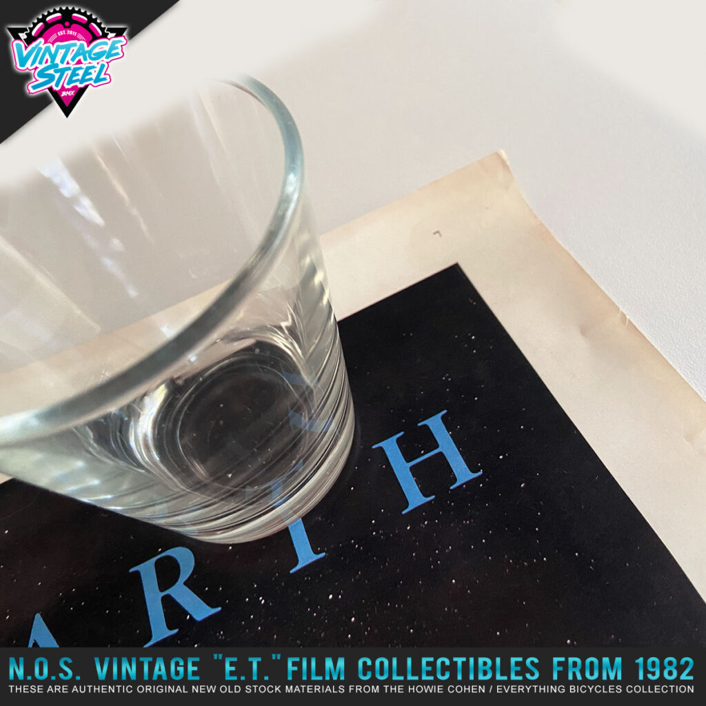 E.T. The Extra Terrestrial Original Movie One Sheet Poster 1982 - 27x41 ...